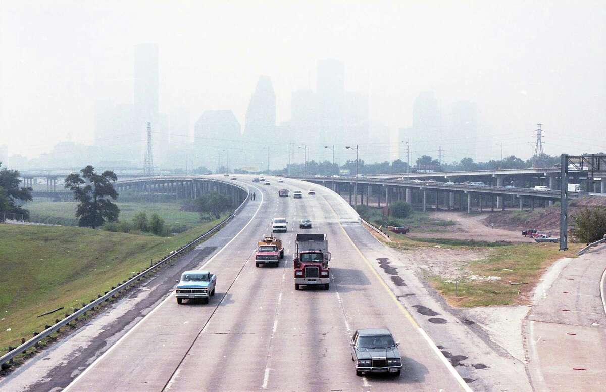 30 years ago: The Phillips Petroleum explosion in Pasadena and 'RoboCop ...