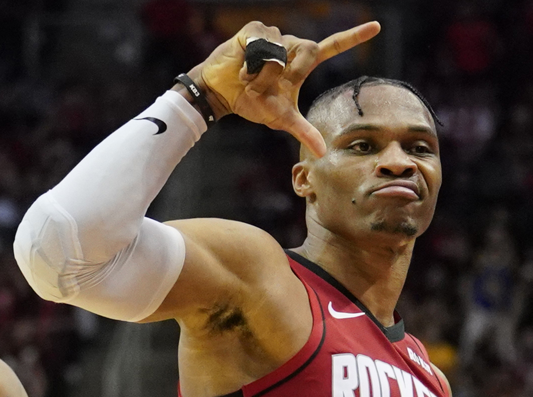 Rockets' Russell Westbrook enjoys thunderous late run