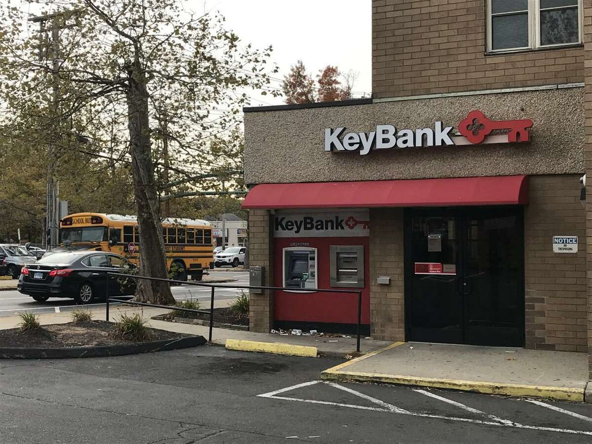 KeyBank exec bullish on Connecticut economy