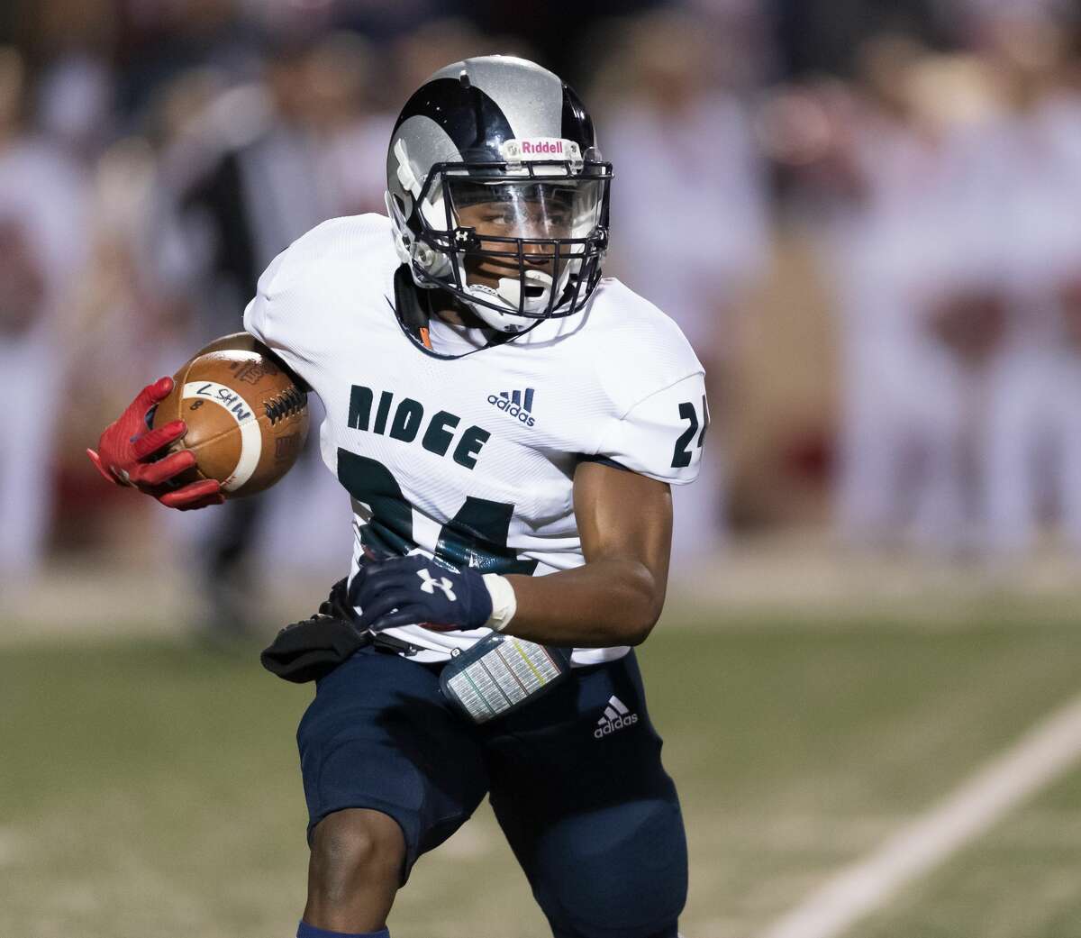 Ben Dukes carries Memorial past Cypress Ridge