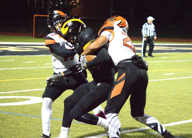 FOOTBALL: EHS rolls to win over Vianney
