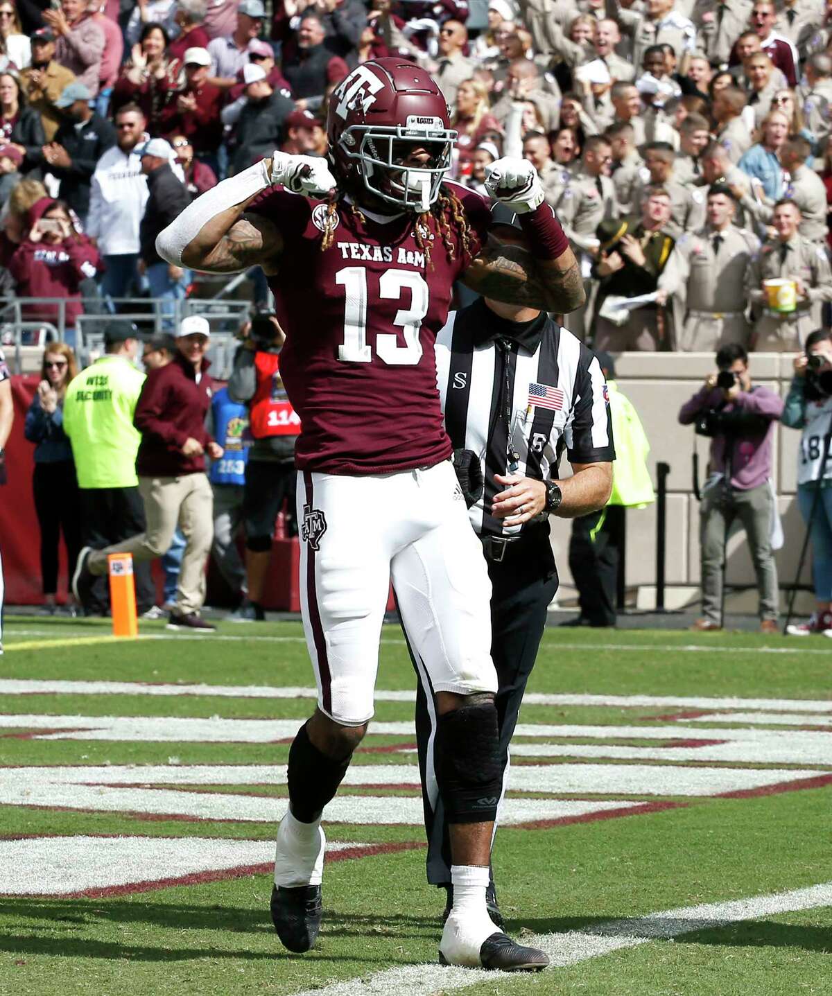 Aggies' Kendrick Rogers, Debione Renfro declare for NFL draft