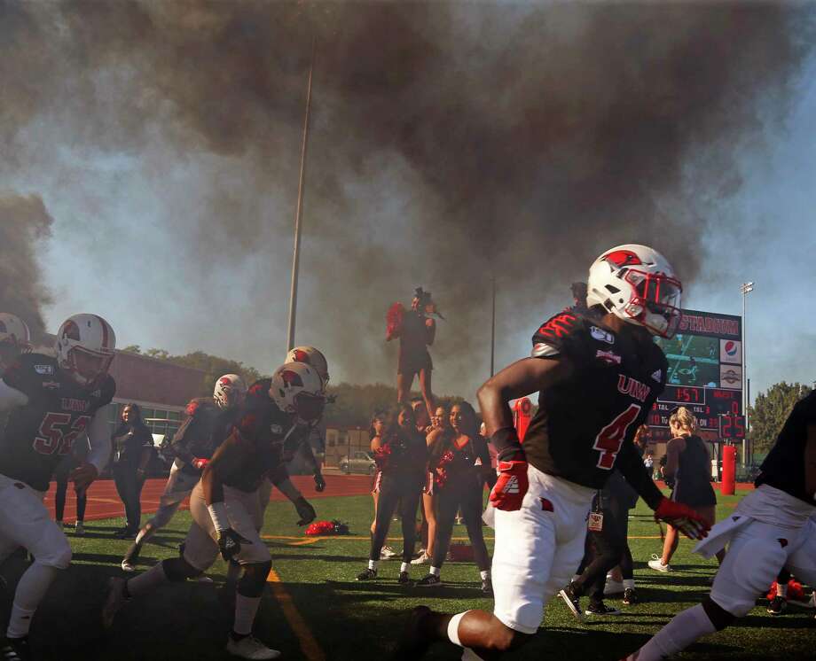 Area previews: Incarnate Word heads to New Mexico State looking to snap ...