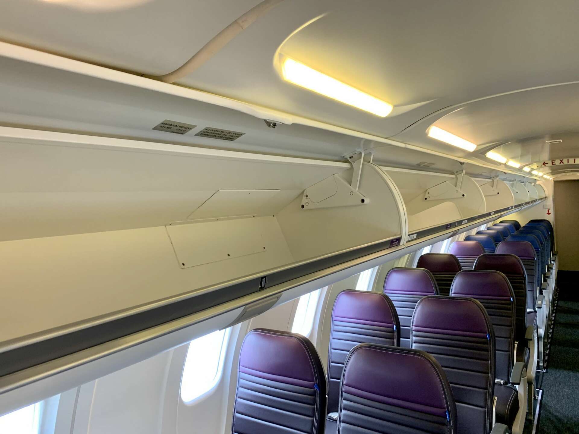 United reboots old jet into something new...and nice [PHOTOS]