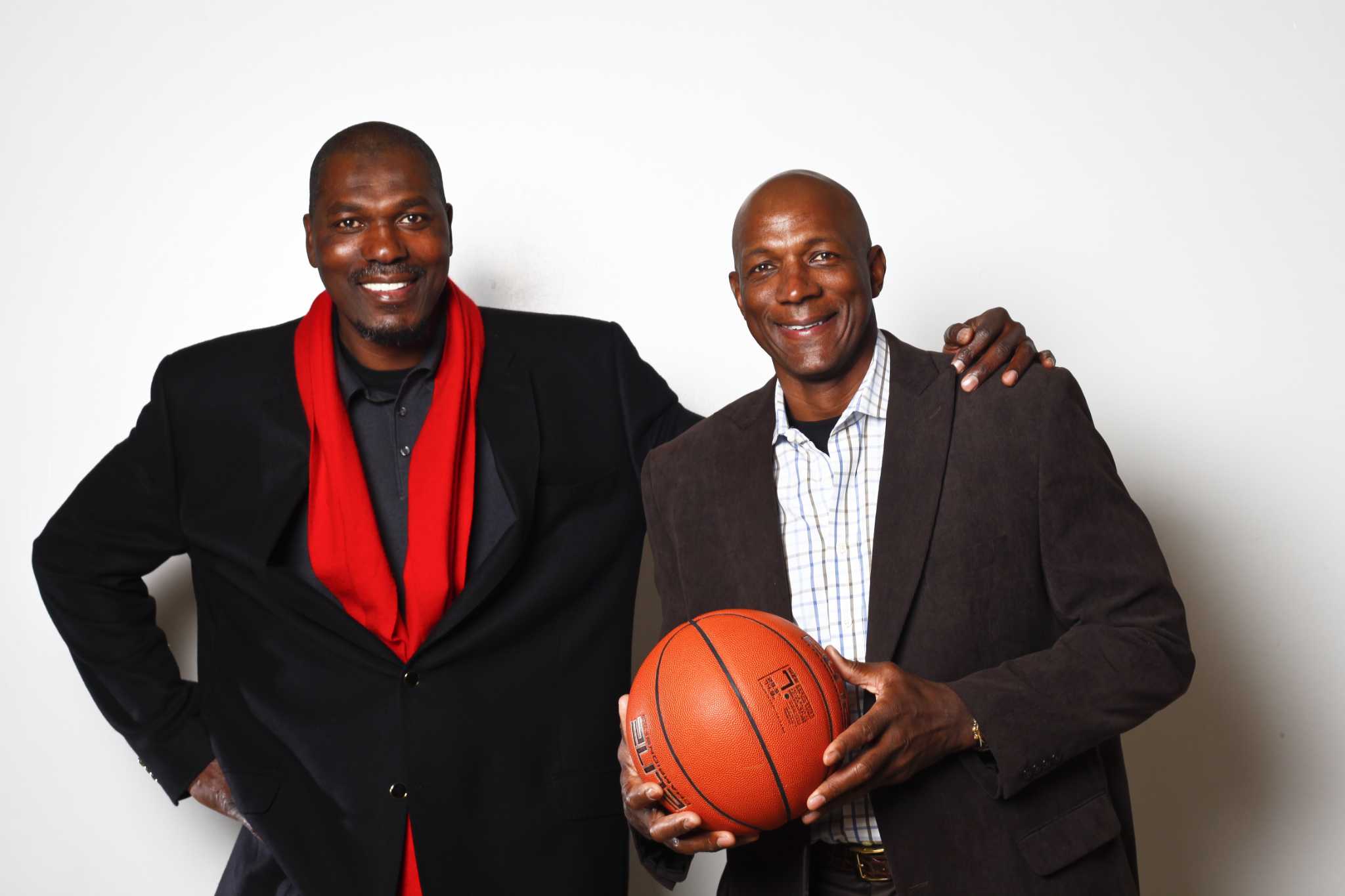 Hakeem Olajuwon, Clyde Drexler to handle first pitch before Game 6 of ...