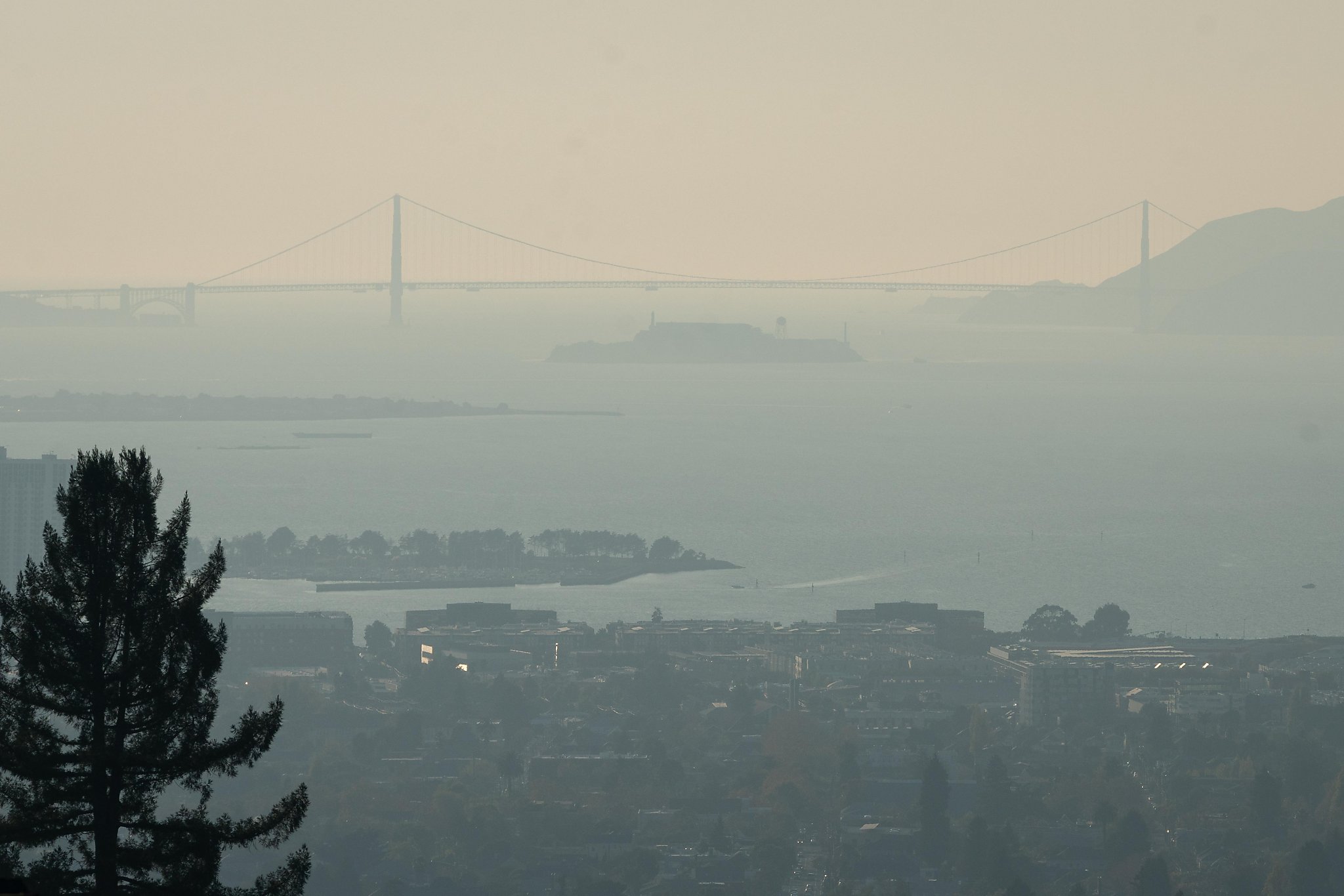 Bay Area air quality gets boost from windstorm, but smoke expected to ...