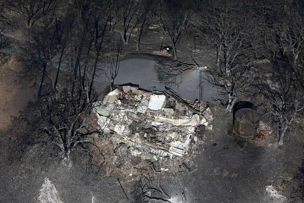 Firefighters hold the line to keep Kincade Fire from entering more ...