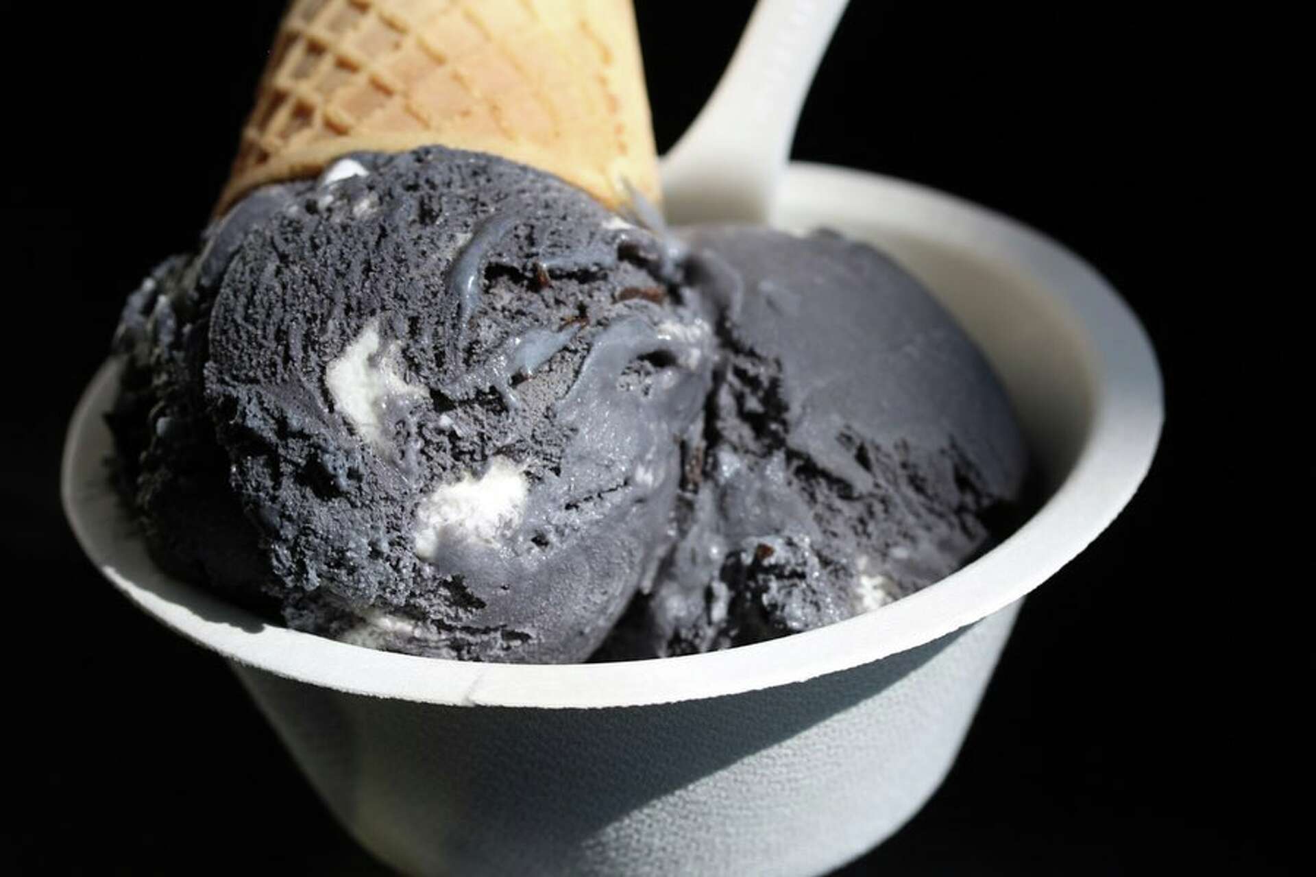 We ate Humphry Slocombe’s Trick or Treat CBD ice cream and it was kind ...