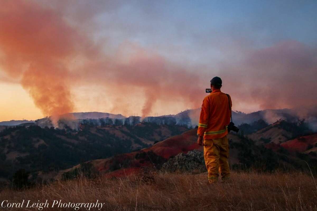 What it's like to be a photographer inside a California fire