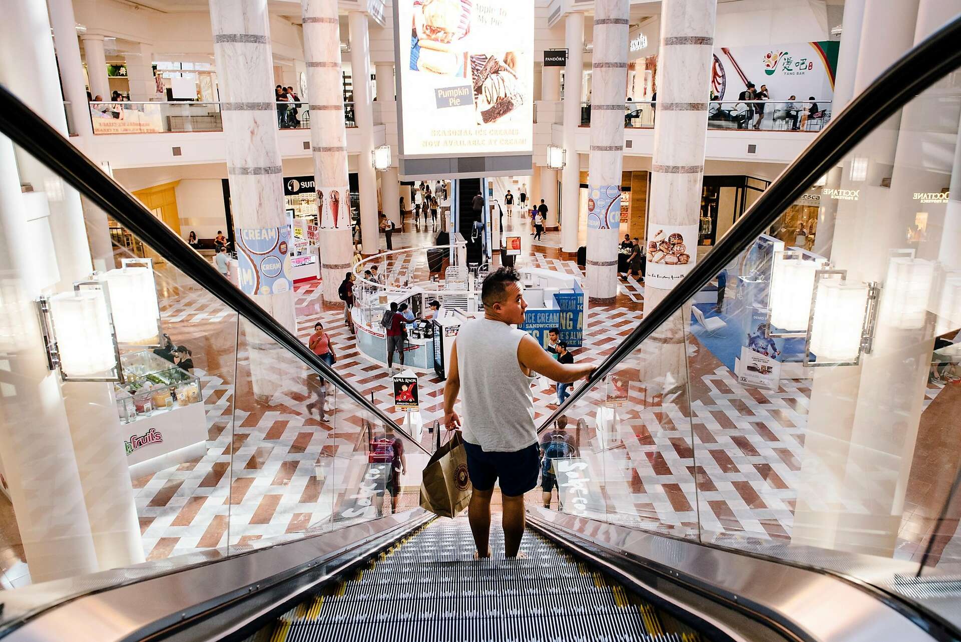Stonestown Galleria’s next makeover: housing on its sprawling SF site