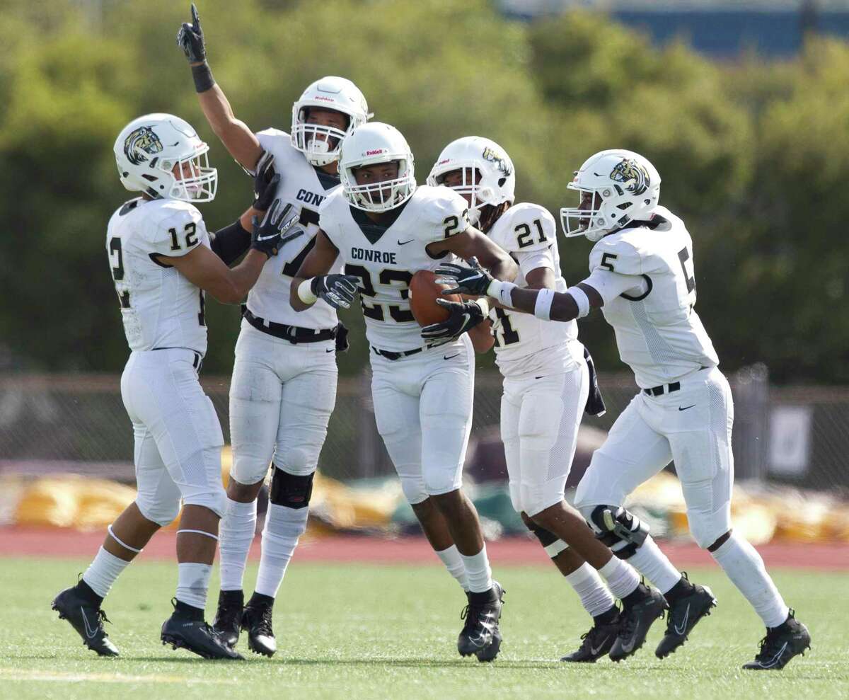 FOOTBALL: Conroe pulls past Klein Forest for crucial win