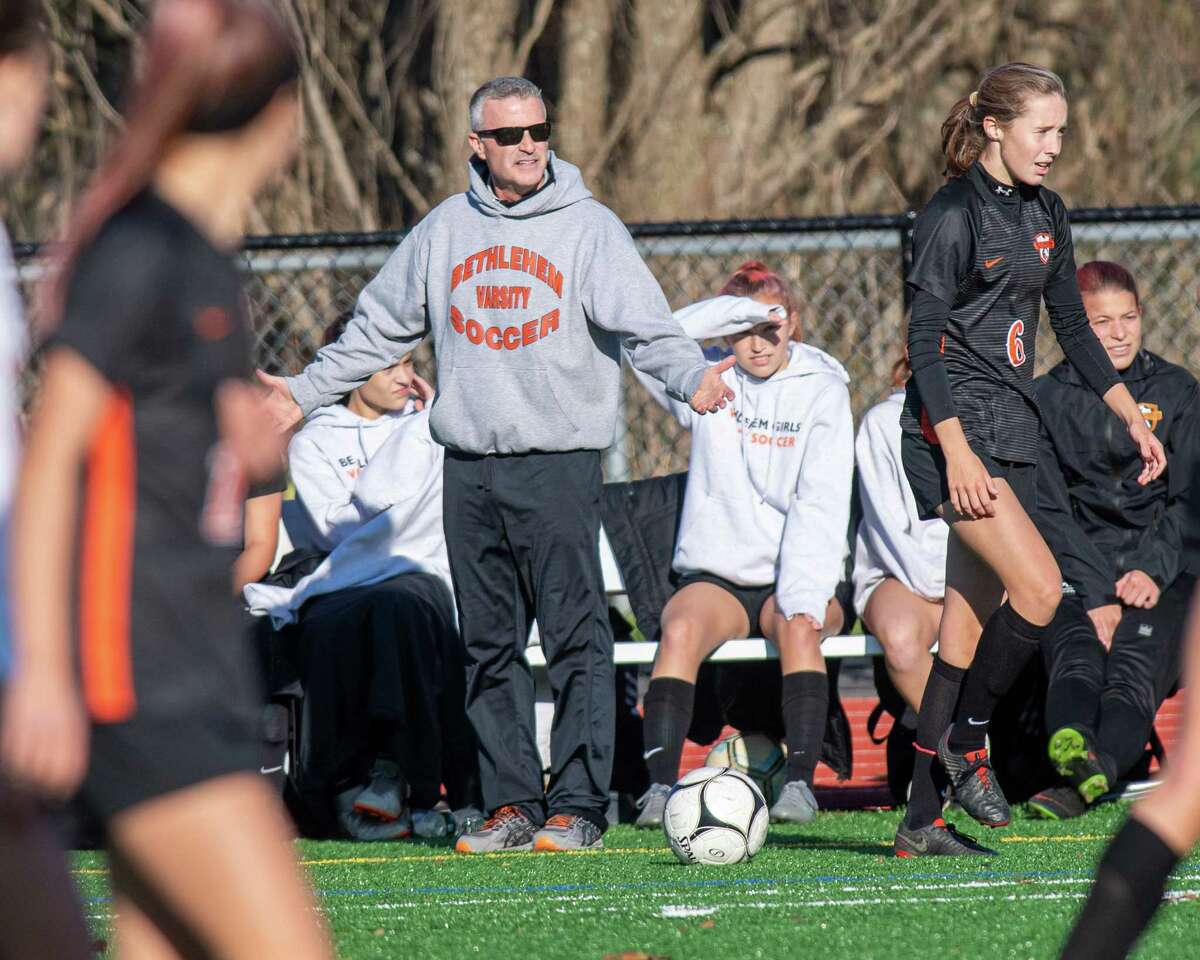Shen girls club soccer team sparks age-old debate on off-season coaching