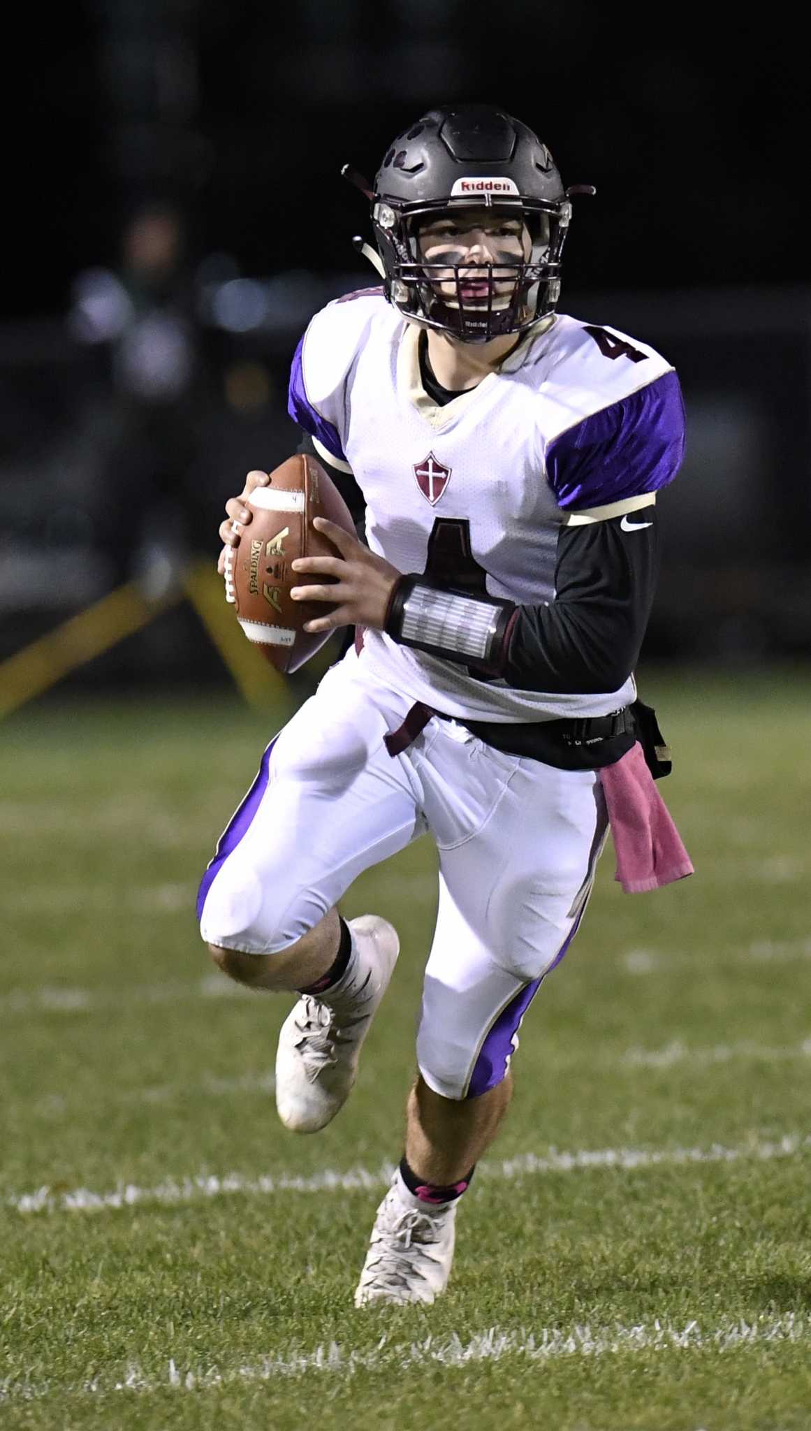 Holy Trinity upsets Glens Falls in game for the ages