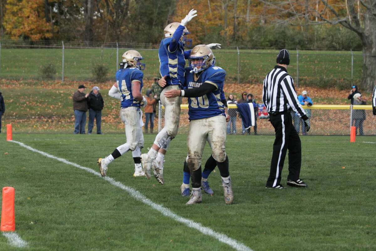 Portagers edge Defenders with second-half comeback