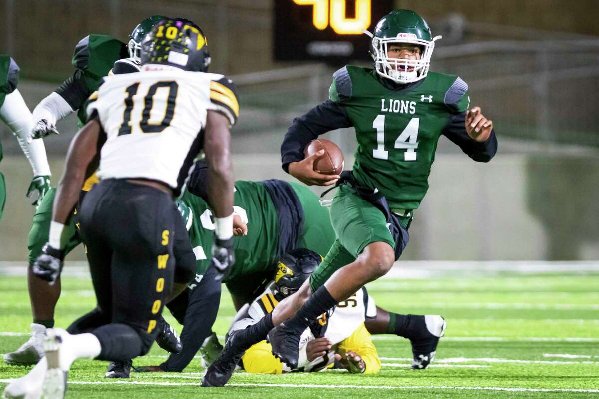 Spring ISD experiences inaugural game at Planet Ford Stadium