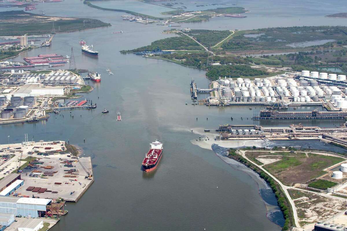 Hazardous chemicals remain in water long after ITC fire