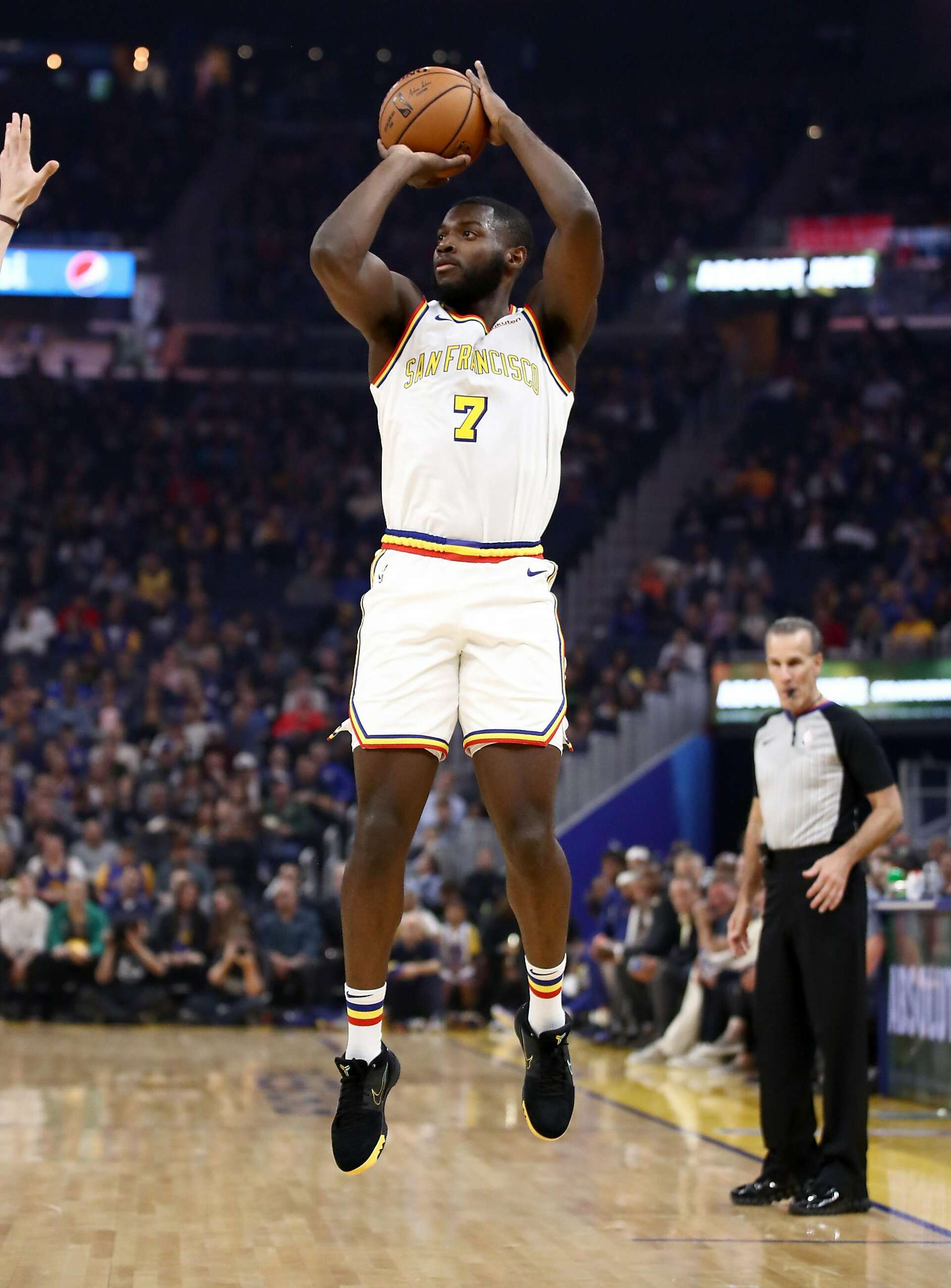 Eric Paschall powers Warriors to joyful win over Blazers