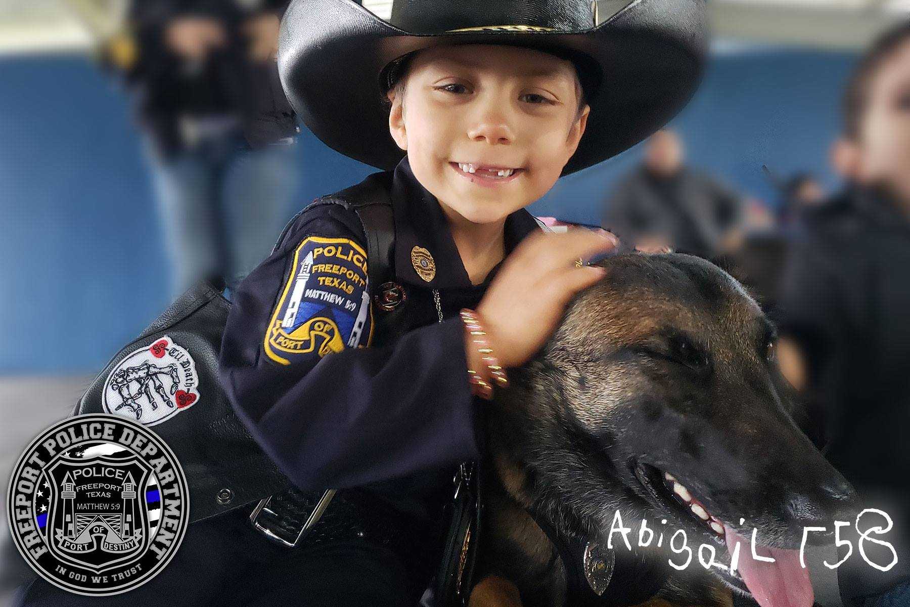 'Officer Abigail,' 7-year-old named honorary Texas police officer, dies after cancer battle