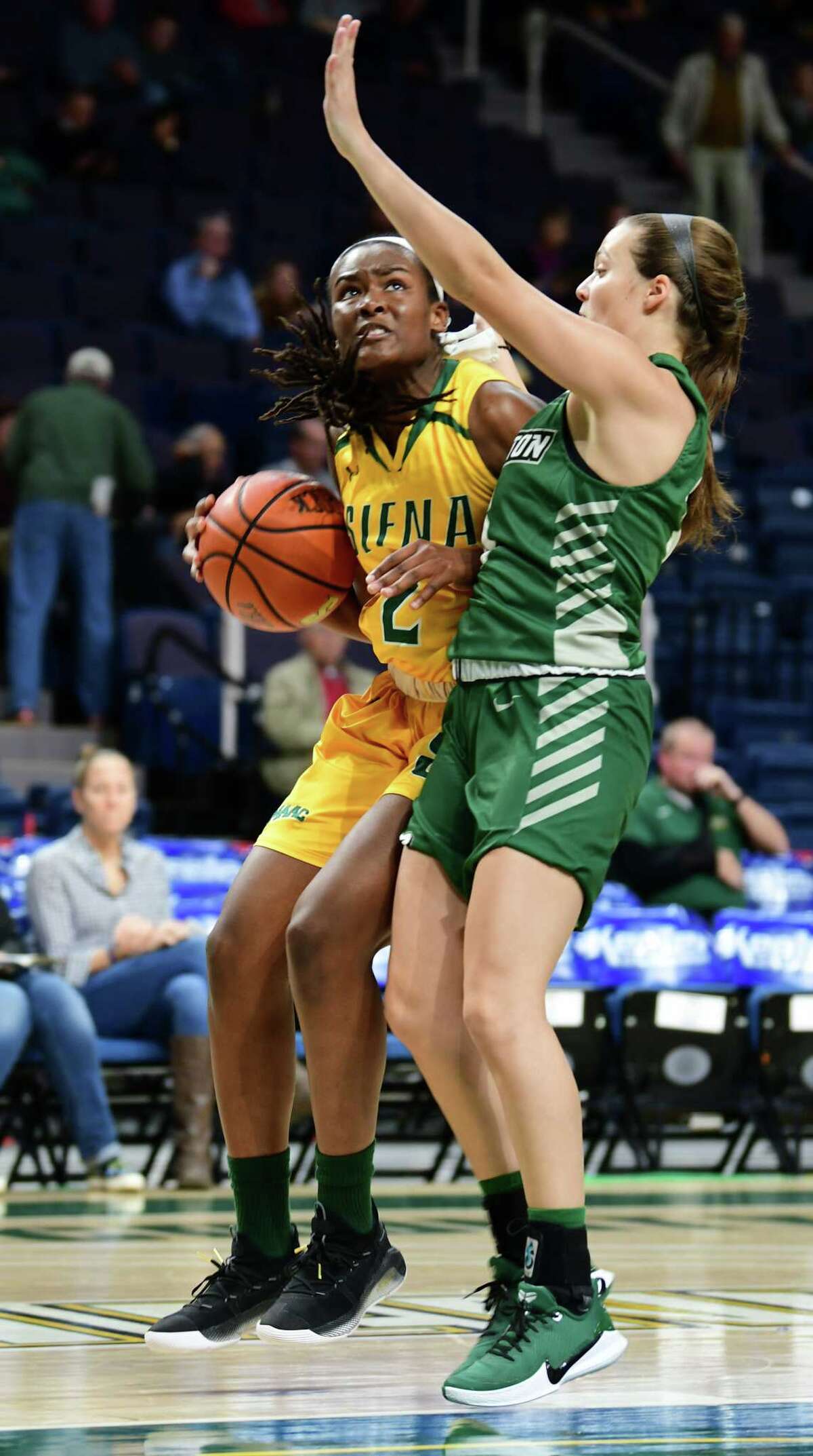 Shen grad helps Binghamton rout Siena women