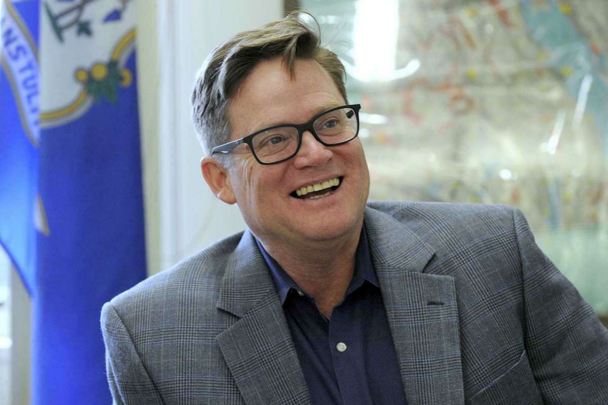 Boards of Selectmen reelected uncontested in Newtown, Redding, Sherman