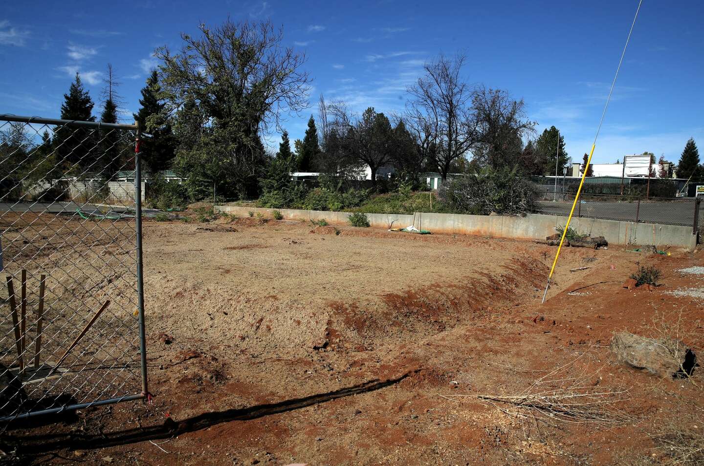 One year later, before-and-after photos show Camp Fire's enduring ...