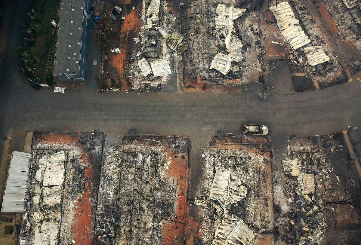 One year later, before-and-after photos show Camp Fire's enduring ...