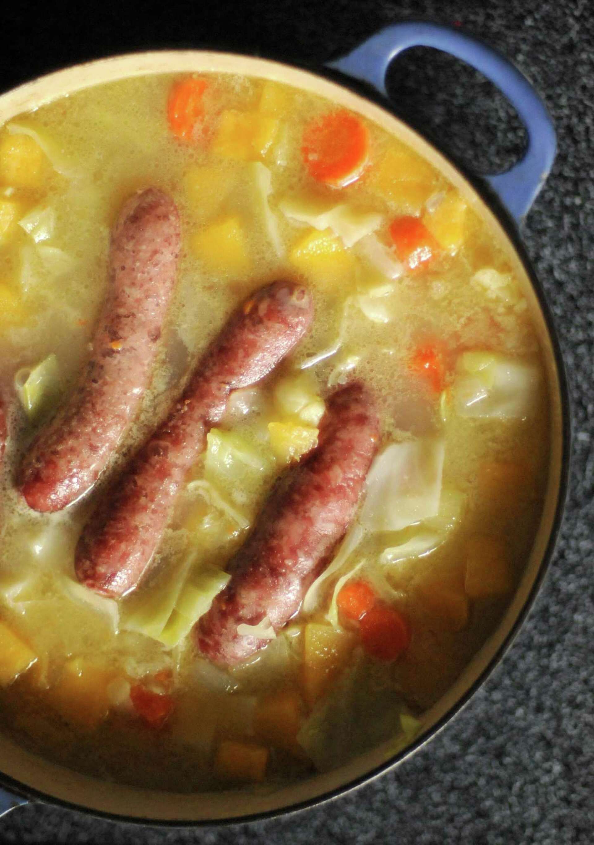 Your guide to cookware finishes and how to use the pans best