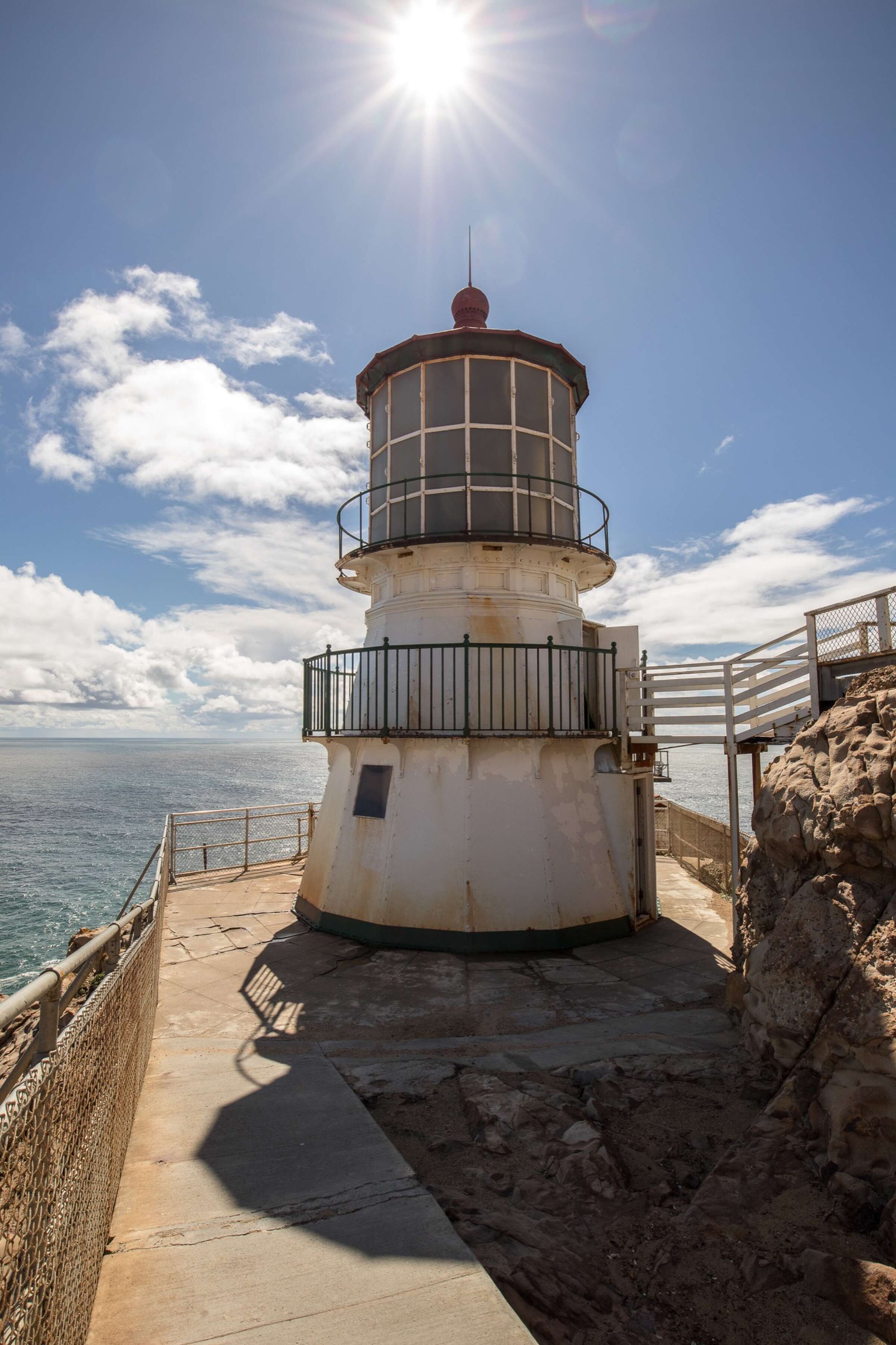 Before-&-after photos show Point Reyes Lighthouse's glorious restoration