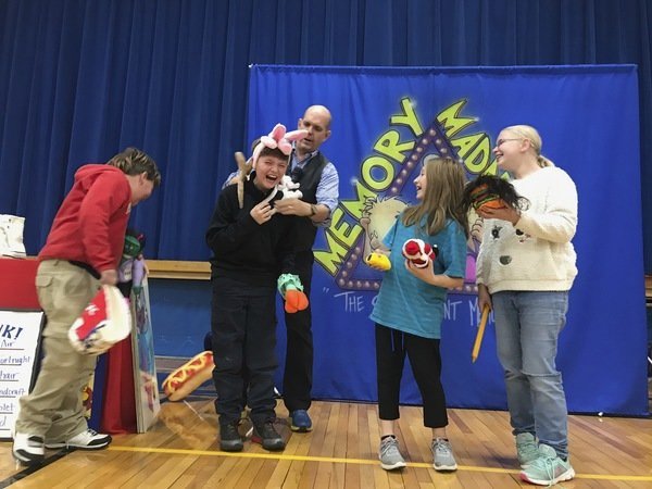 Students gain new skills at memory assembly
