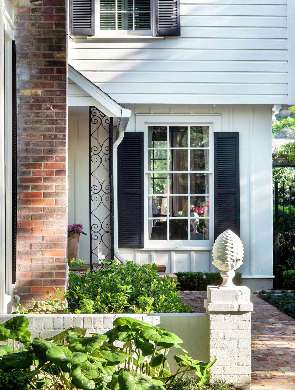 Houston style blogger’s Memorial home a fashionable project