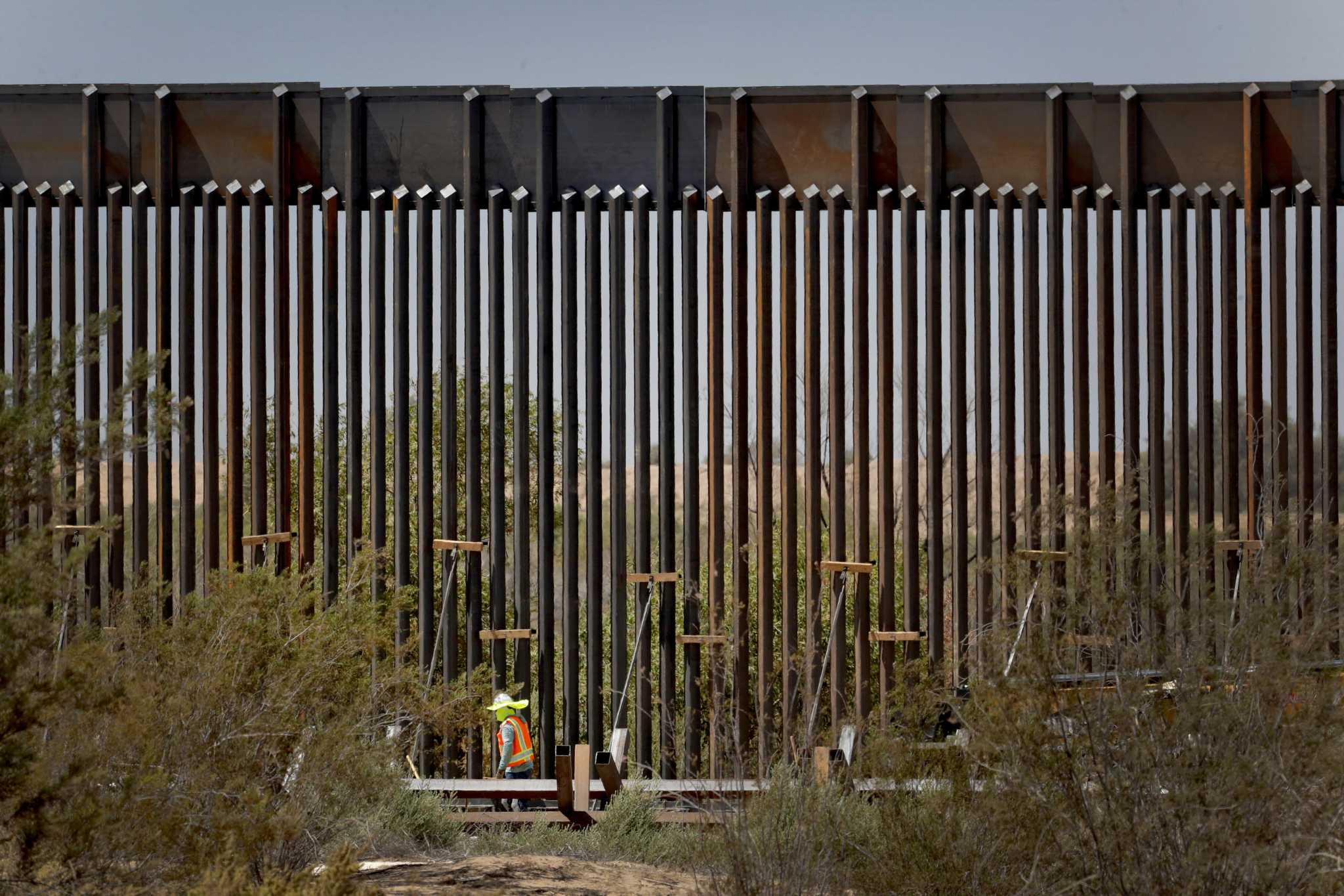Mexico-U.S. Border Wall News, Articles, Stories & Trends for Today