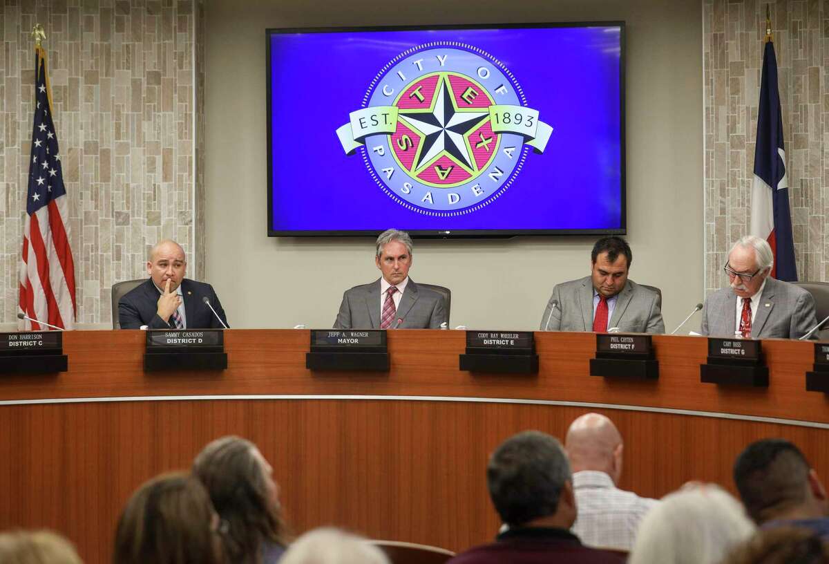 Pasadena’s mayor sought unity. His meetings show divide.