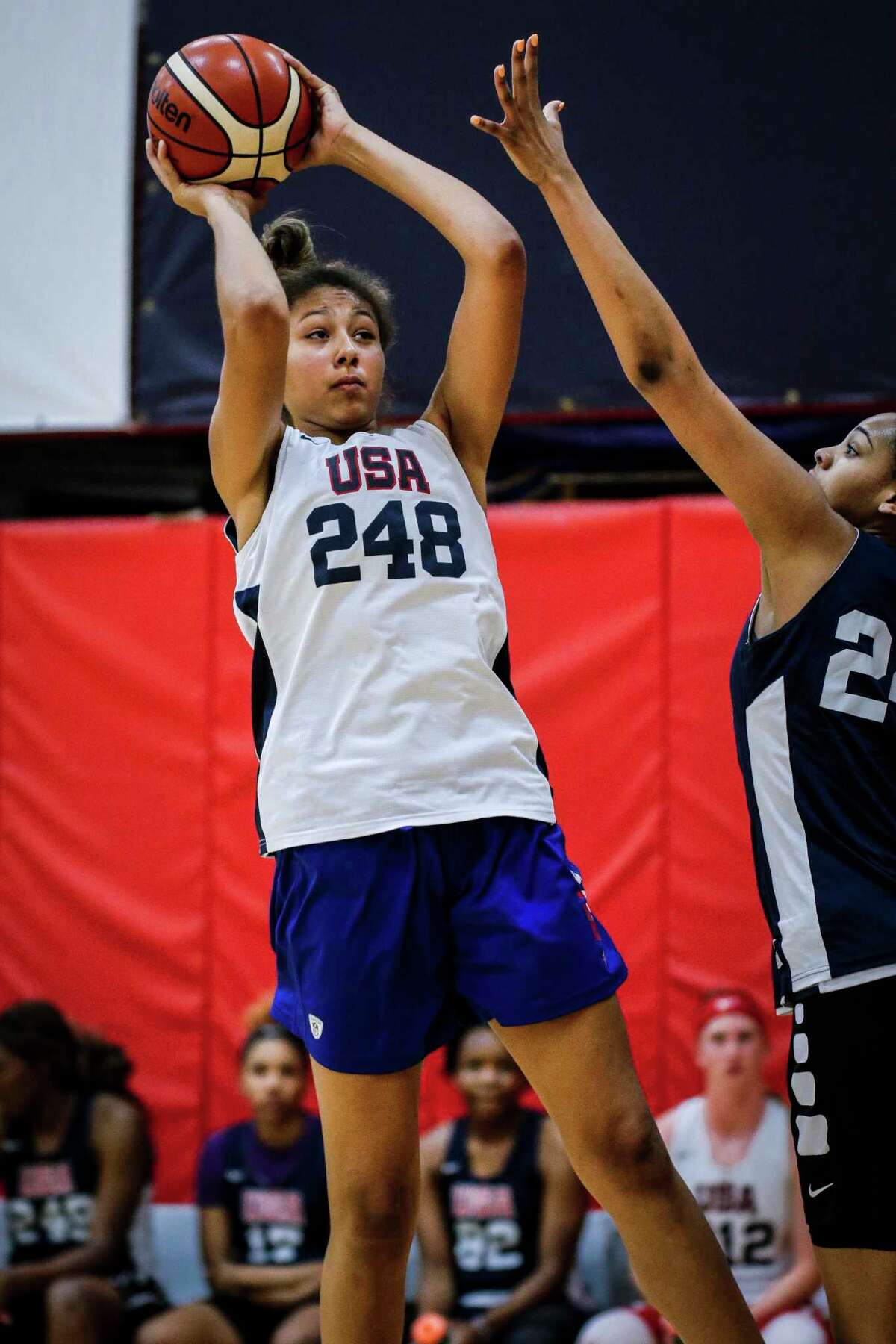 Amari DeBerry, the No. 5 ranked recruit in 2021, commits to UConn