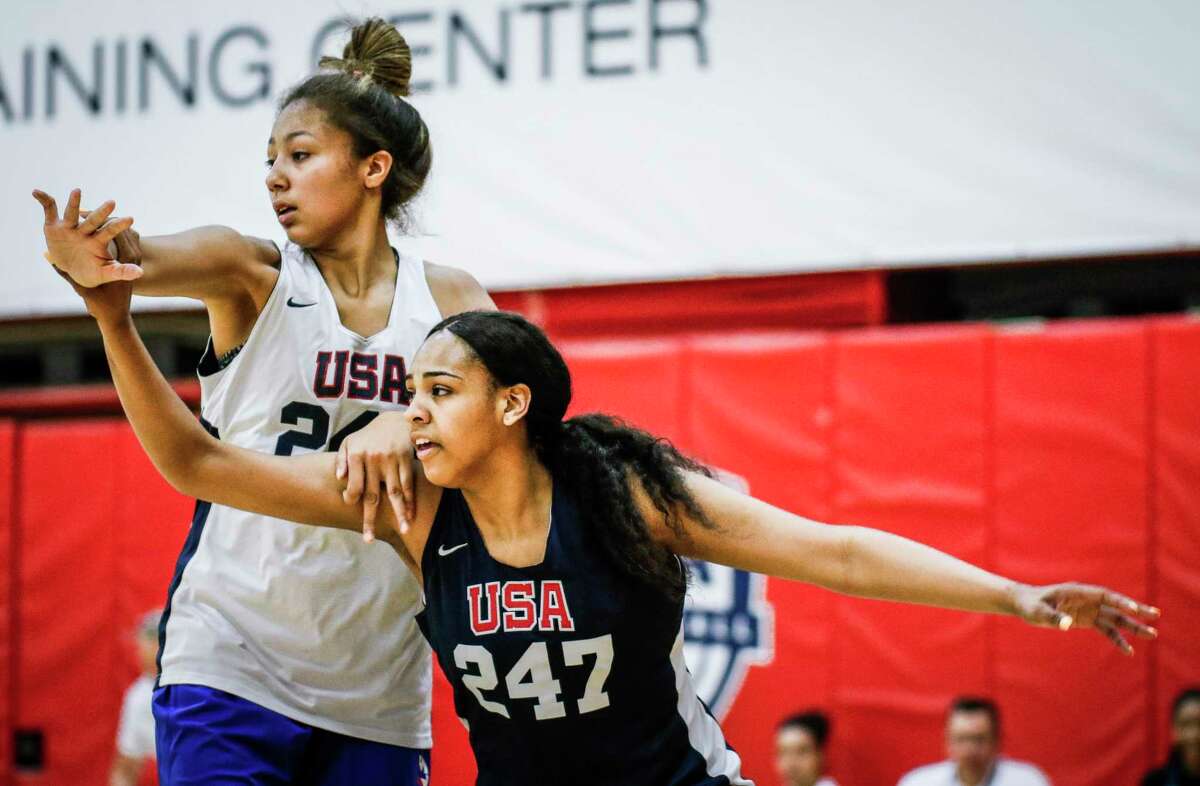 Amari DeBerry, the No. 5 ranked recruit in 2021, commits to UConn