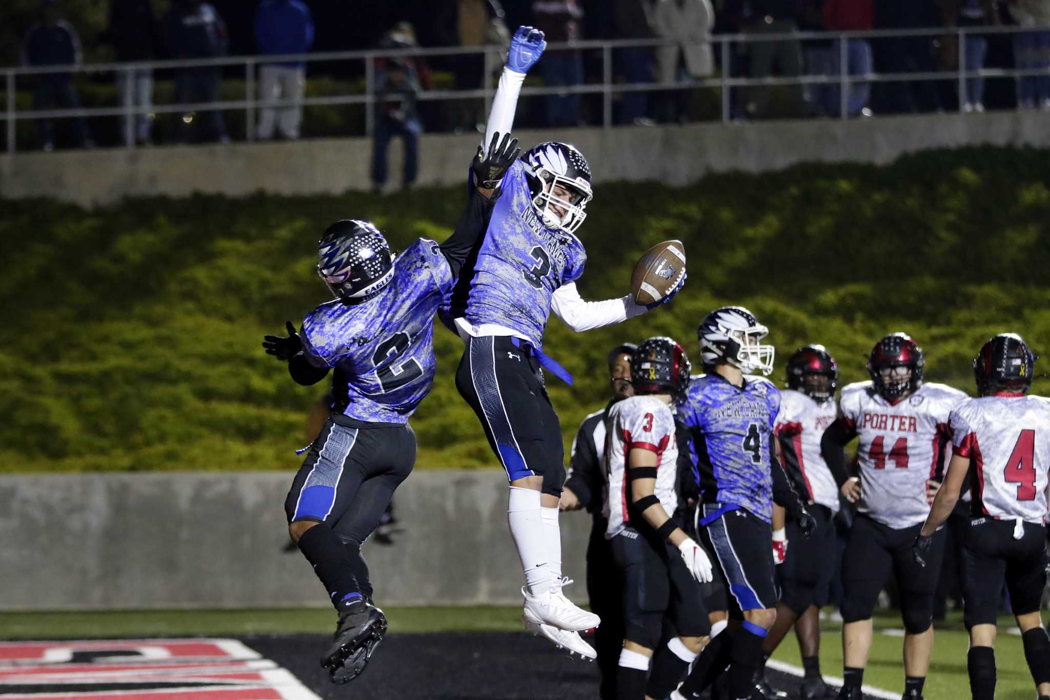 FOOTBALL: New Caney tops Porter to win district title