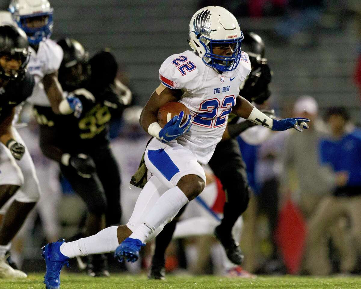 Oak Ridge pulls past Conroe in season finale