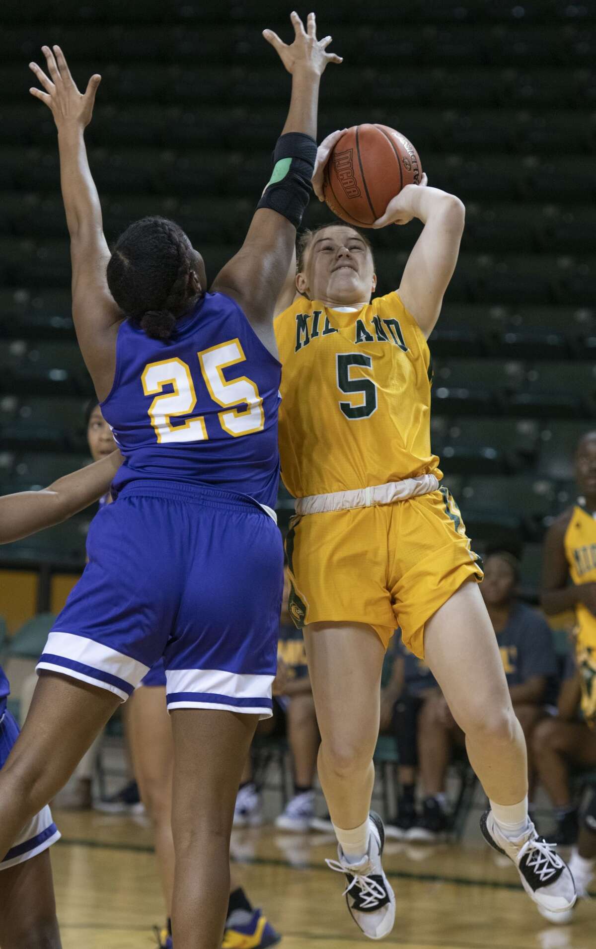 JC WOMEN’S BASKETBALL: Lady Chaps overcome adversity to capture third ...