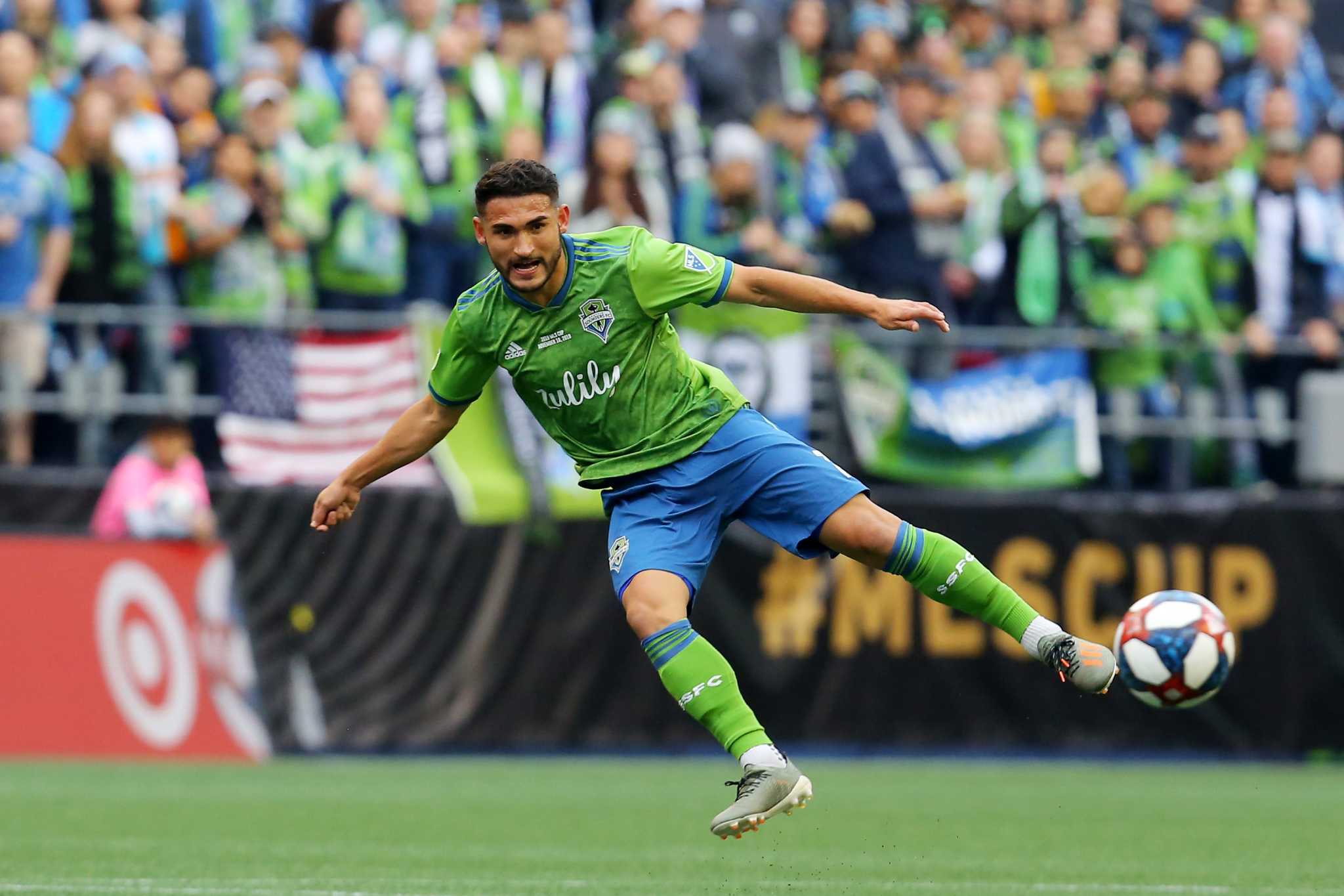 Seattle Sounders midfielder Cristian Roldan rated top-10 American ...