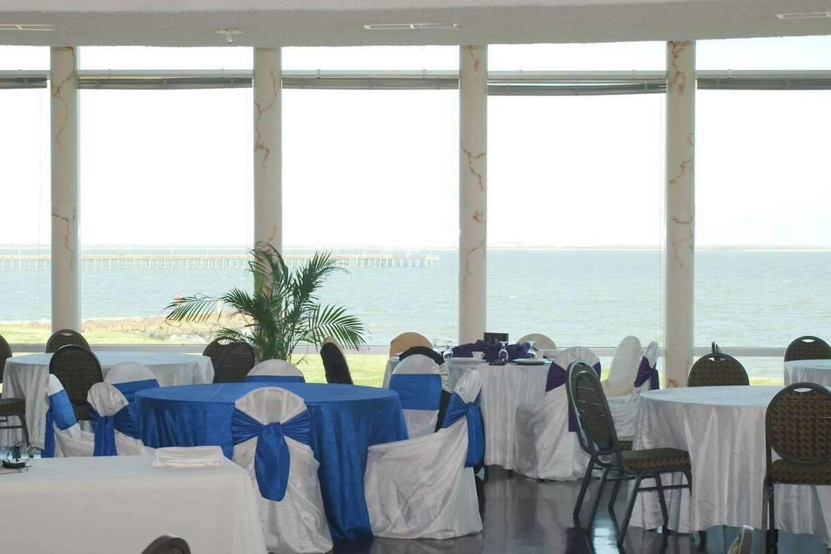 Harris County to ax operator, make repairs at Sylvan Beach Pavilion