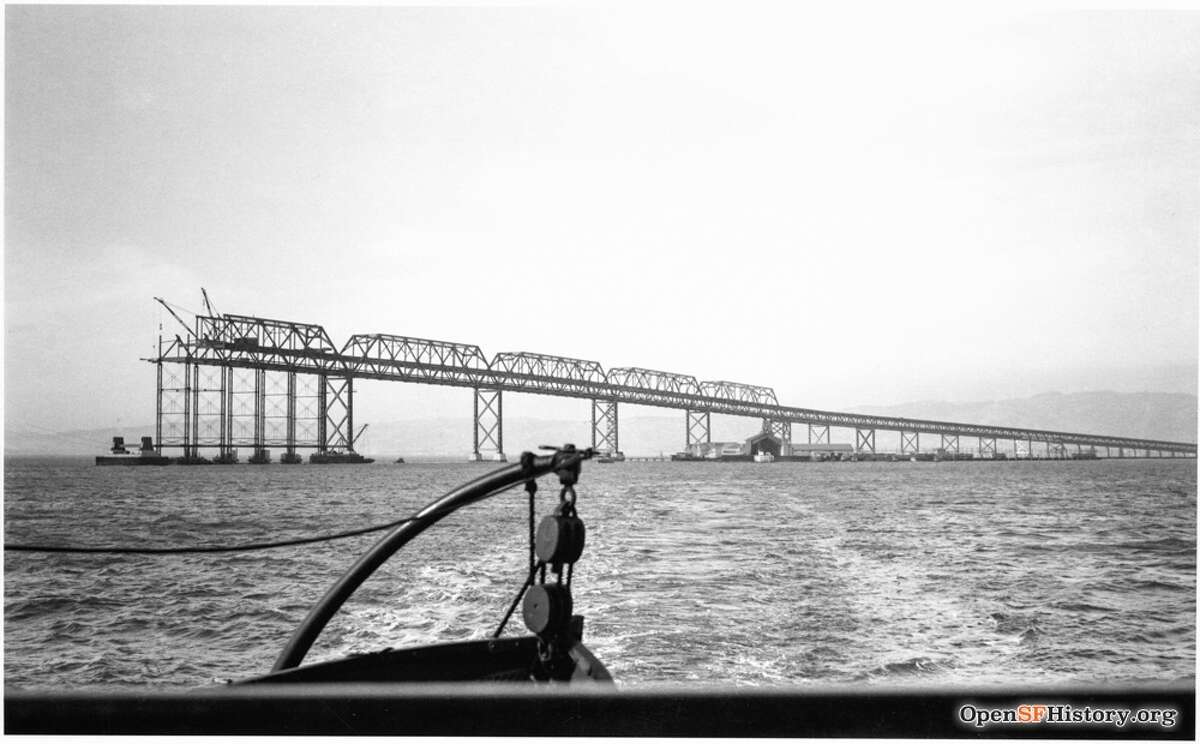 Striking photos show the Bay Bridge under construction