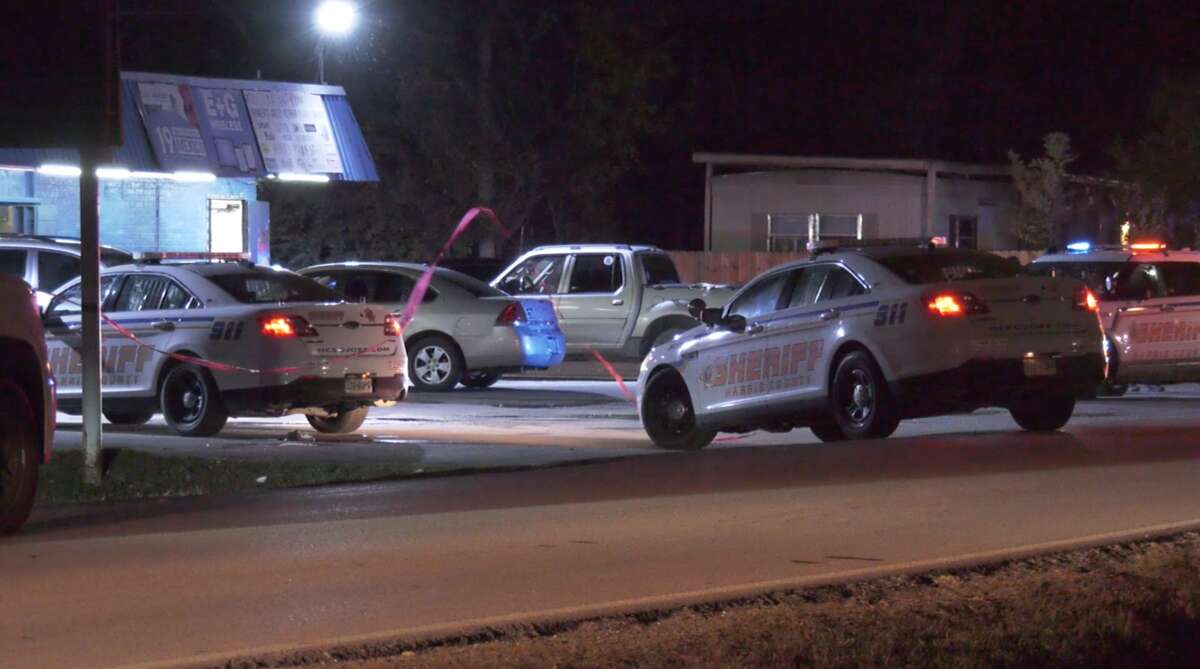 Game room manager killed in Cloverleaf; police searching for masked ...