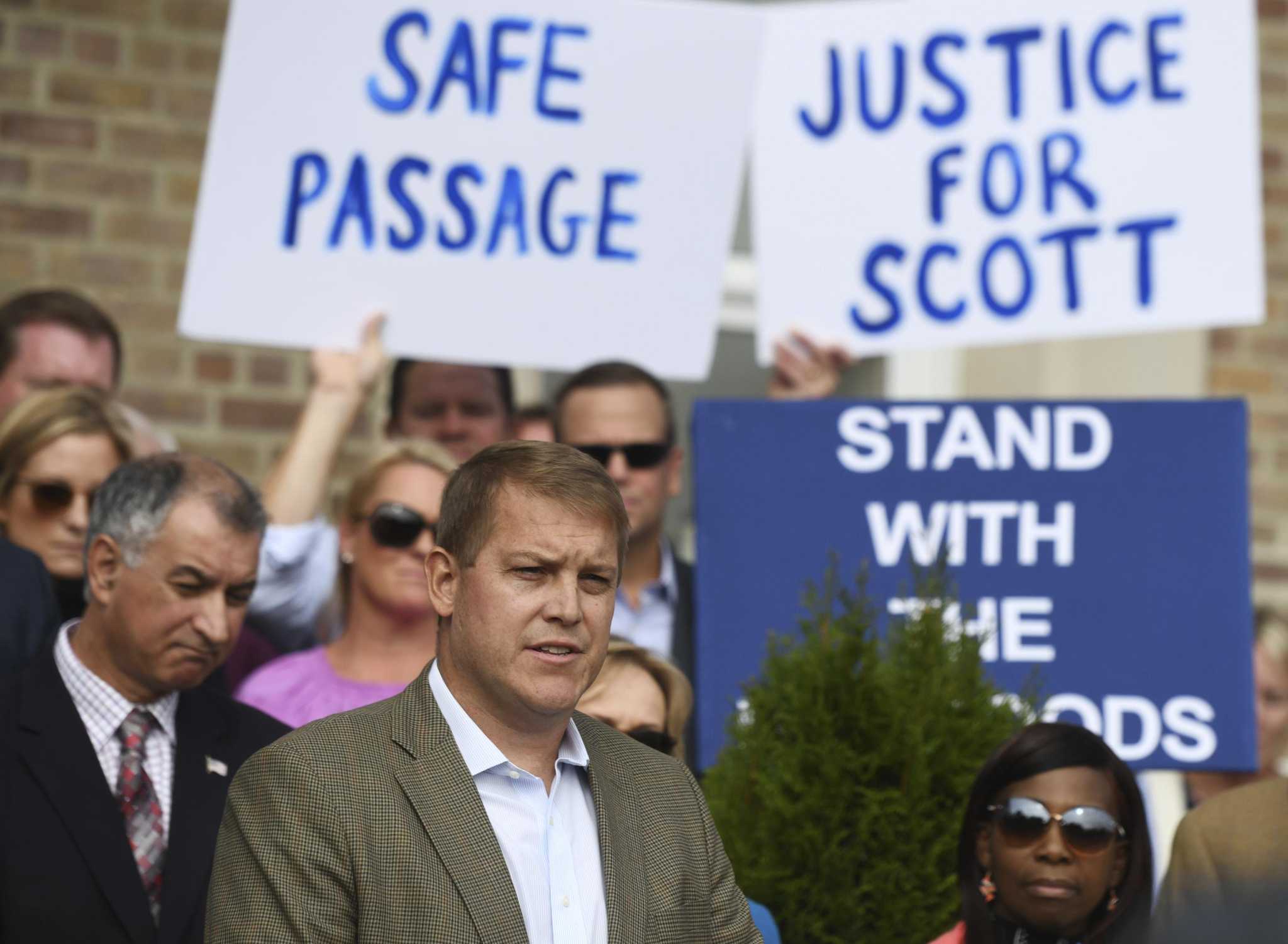 Lawsuit: Daughters tried to pull attacker off Scott Hapgood in deadly ...