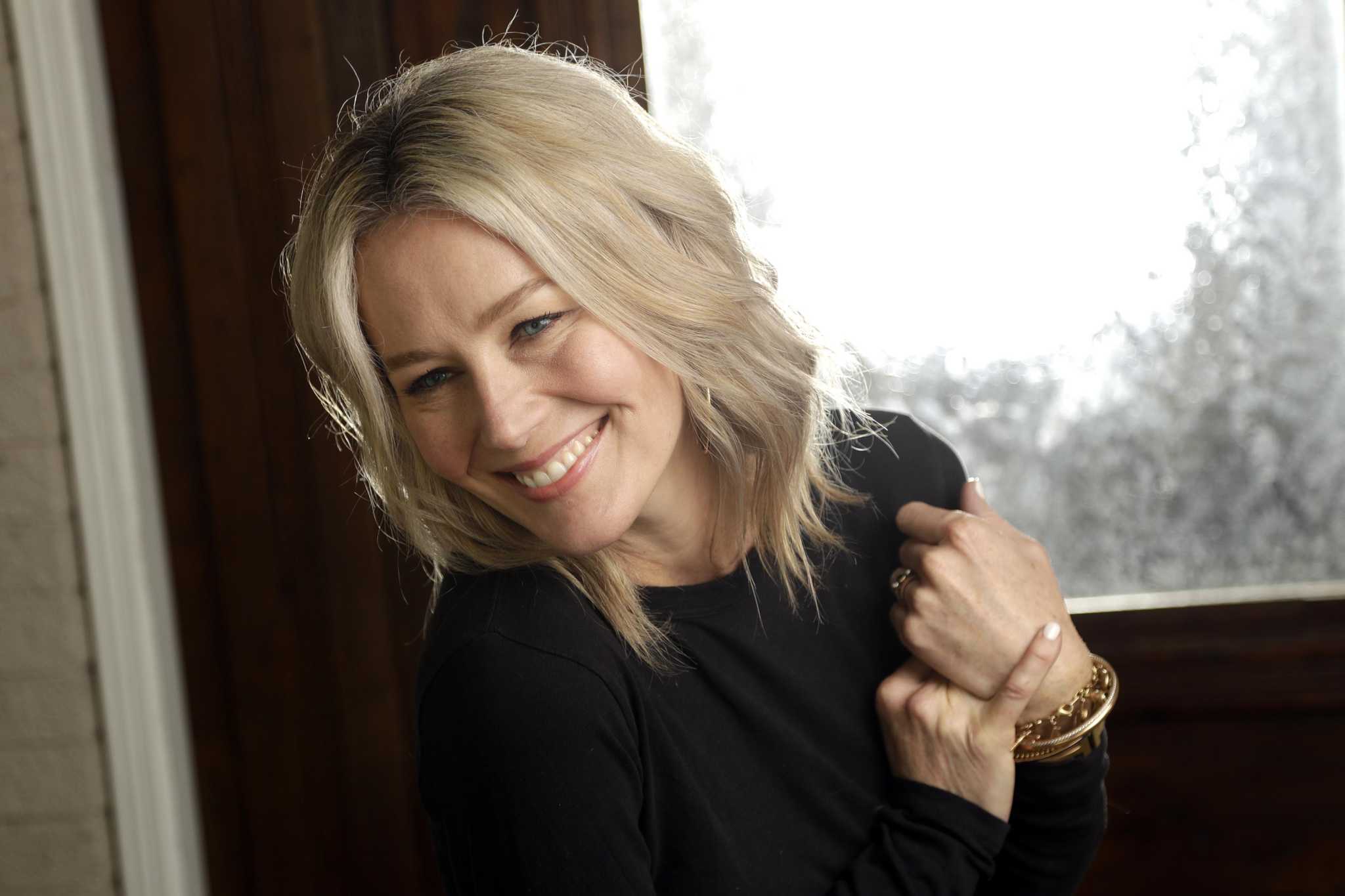 Country singer-songwriter Allison Moorer faces her familial demons in ...