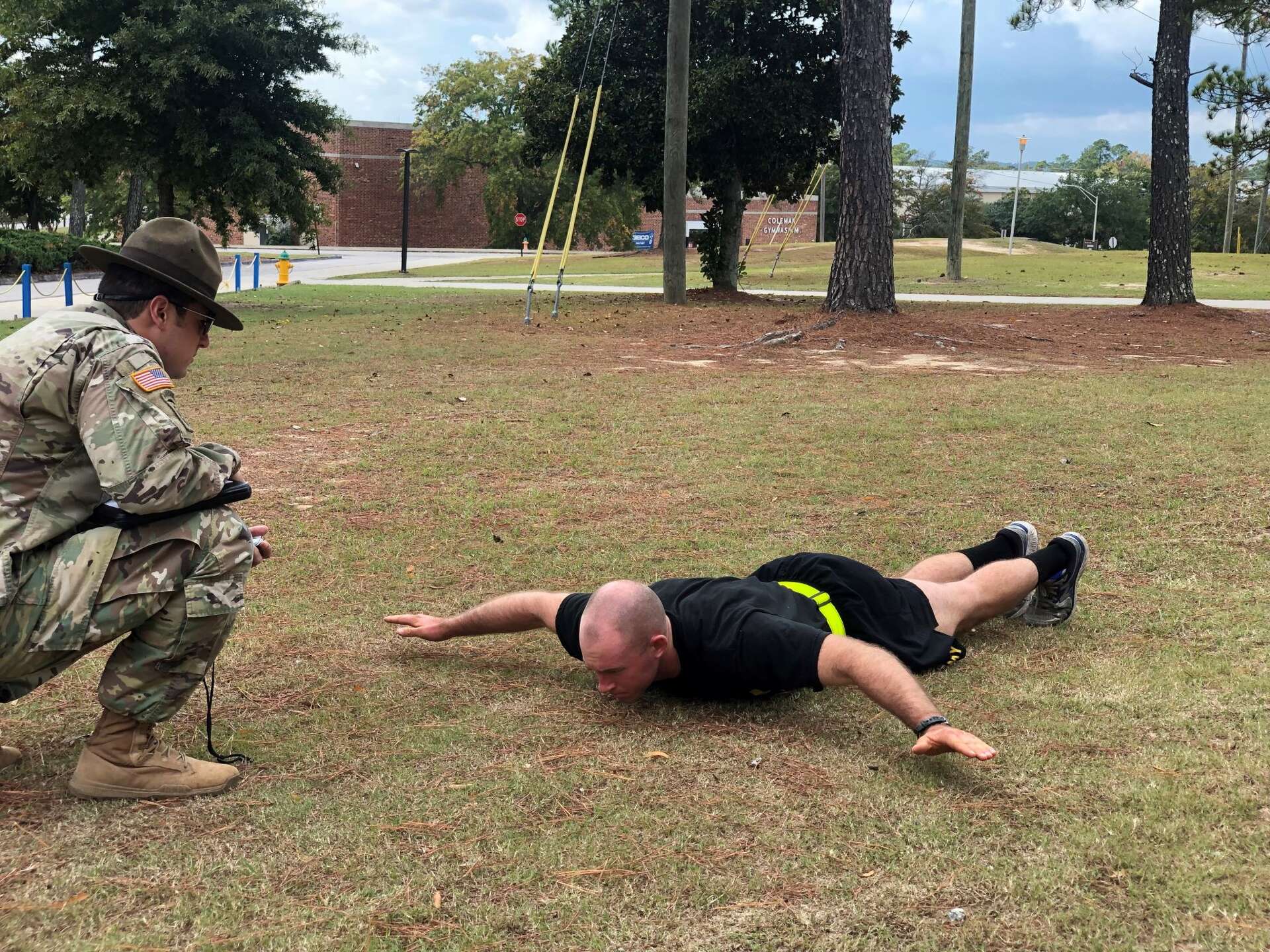 A San Antonio native aced the new Army fitness test. Here's what that ...