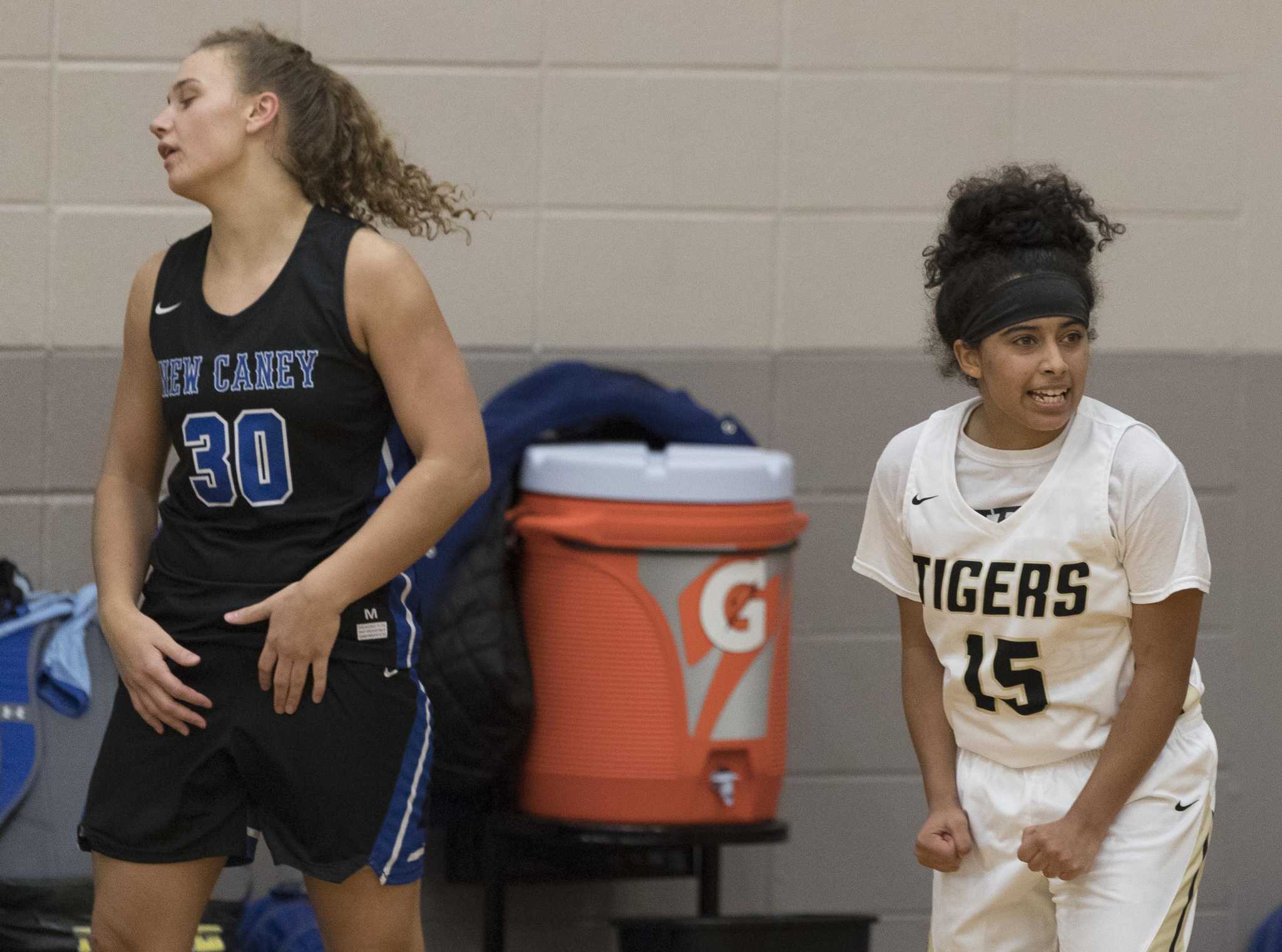 GIRLS HOOPS: Conroe wins first round of Lady Tigers Classic in OT