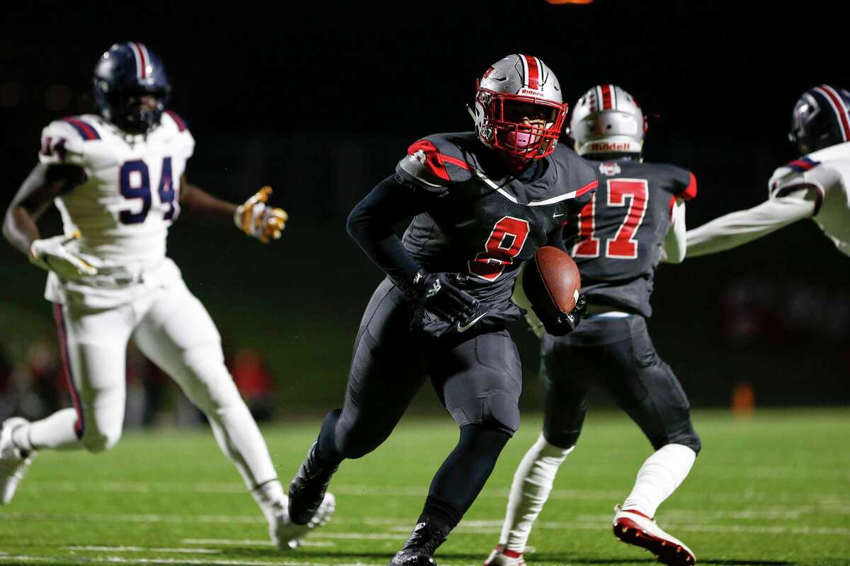 Texas commit Jalen Milroe rallies Tompkins past Travis in playoff opener