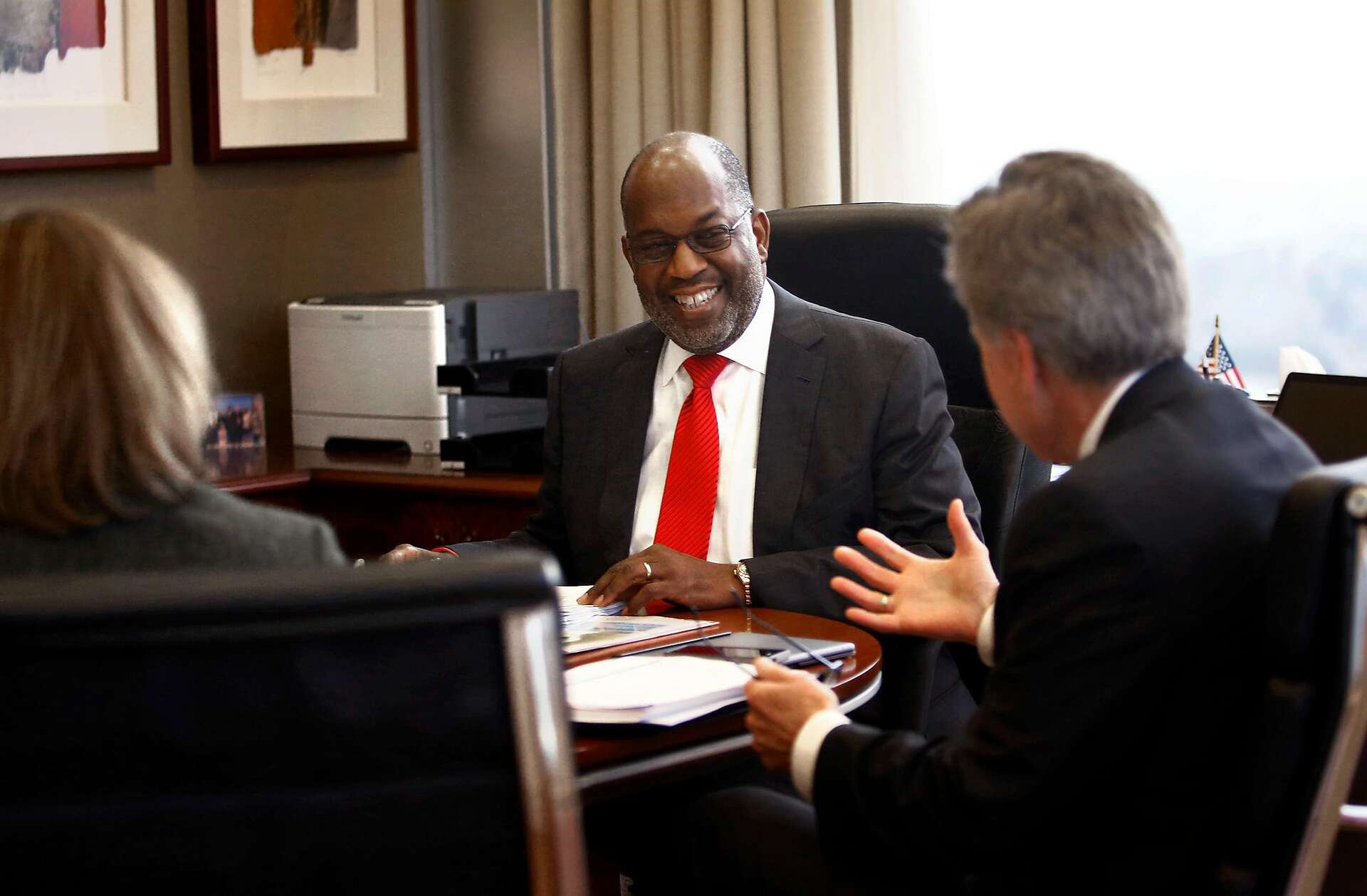 Kaiser, mourning CEO Bernard Tyson, vows to continue his work