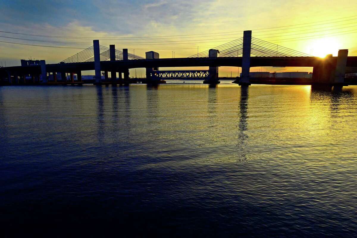 New Haven's Pearl Harbor Memorial Bridge to be lighted to honor CT ...