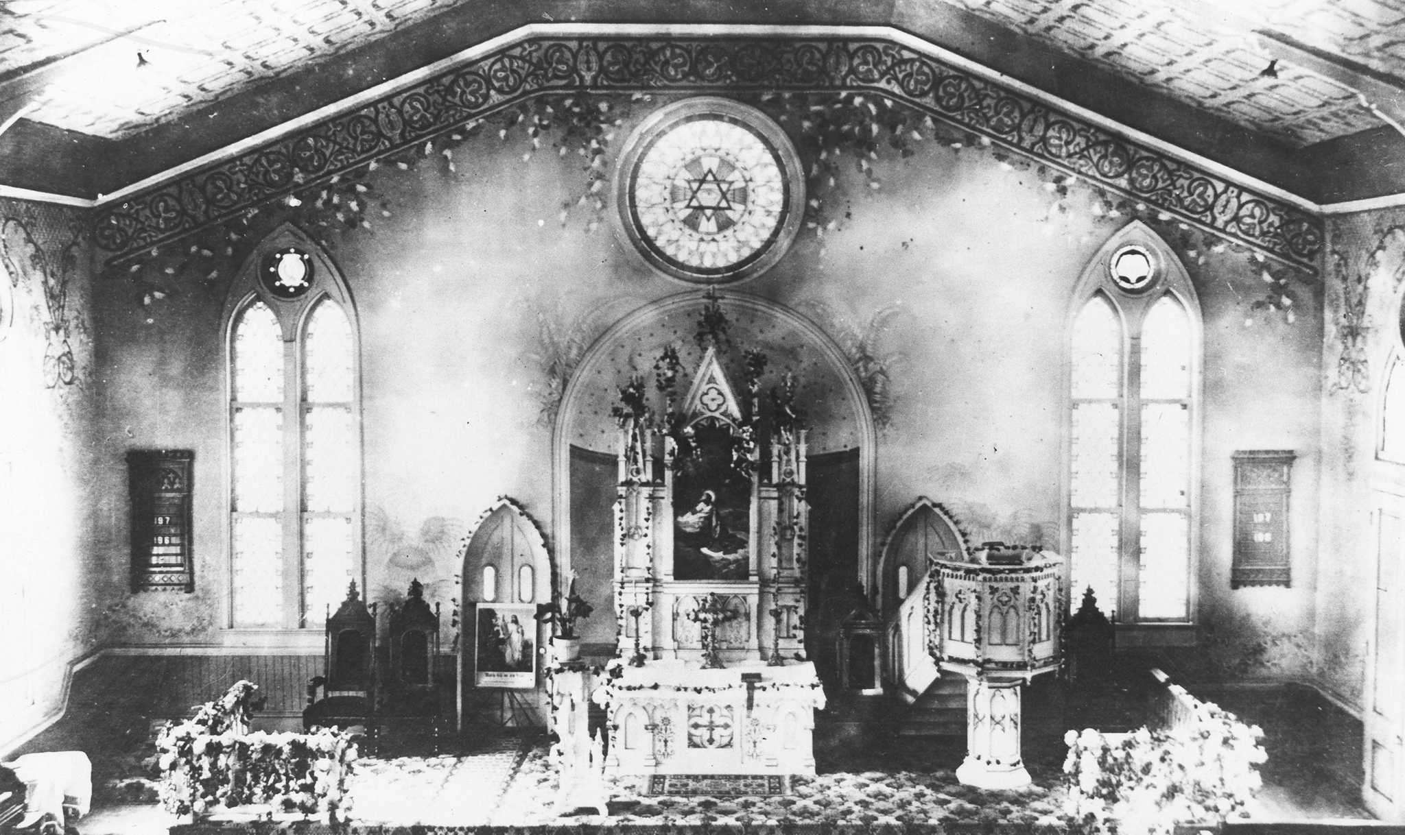 San Antonio’s ‘Rooster church’ celebrates Depression-era renewal