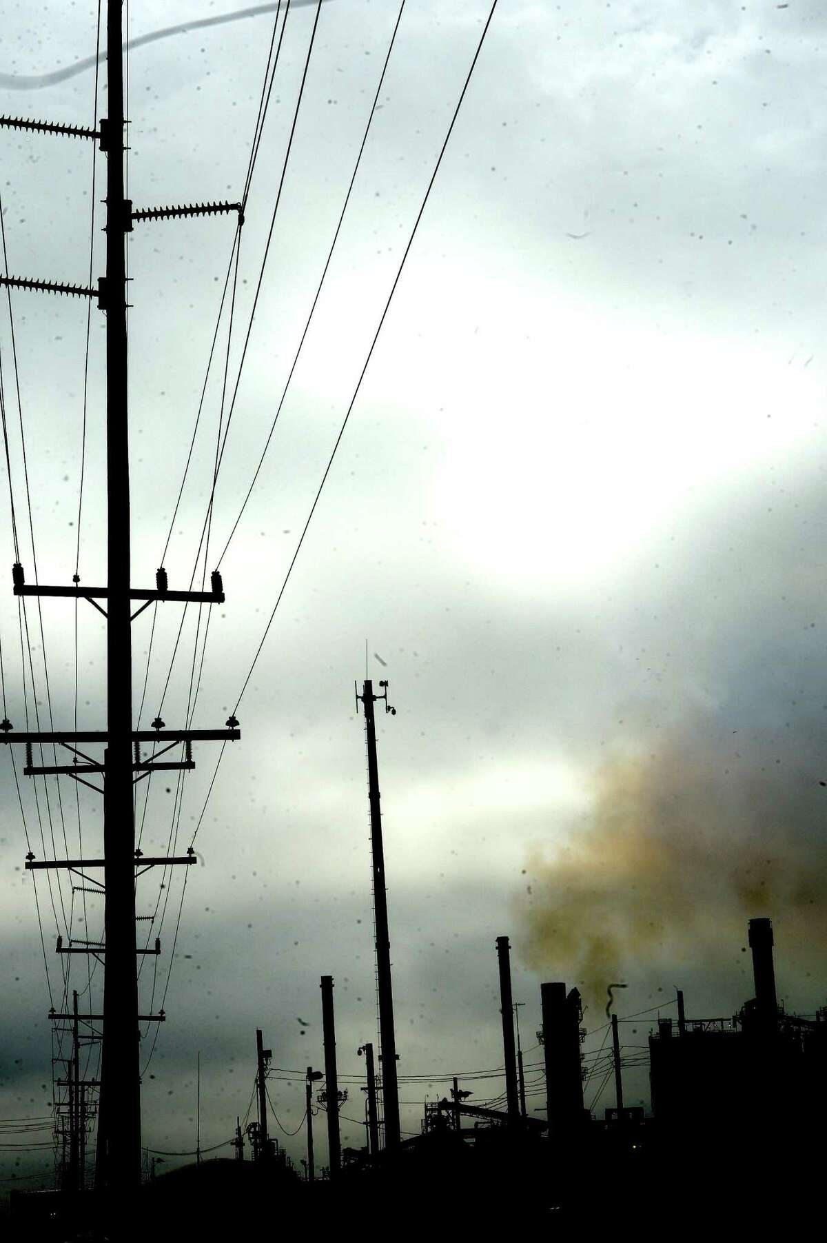 SETX residents implore plant to stop polluting neighborhoods